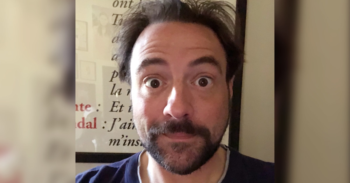 Kevin Smith returns home after massive heart attack