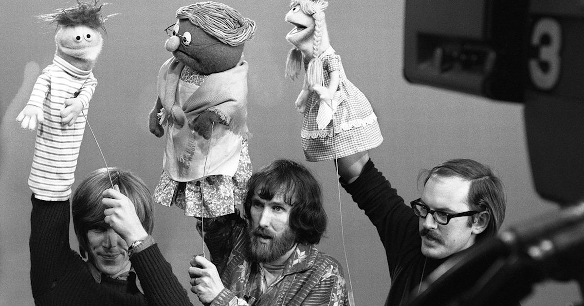 'Muppet Guys Talking' offers rare look at 'Sesame Street' puppeteers