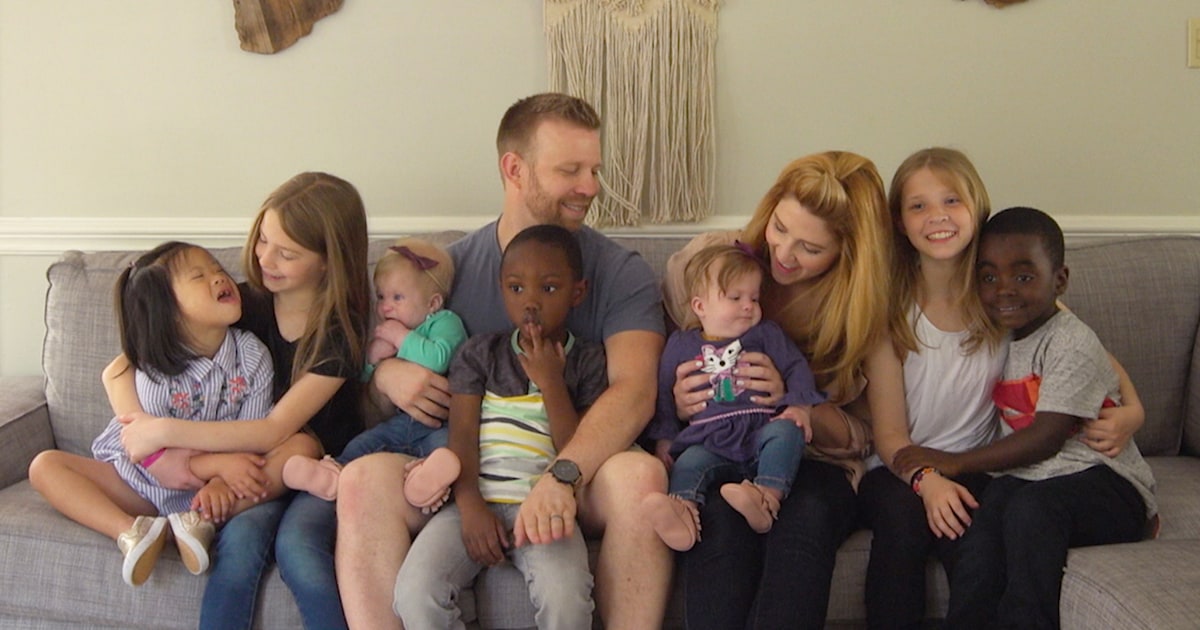 Big, happy family: What it's like to have seven kids