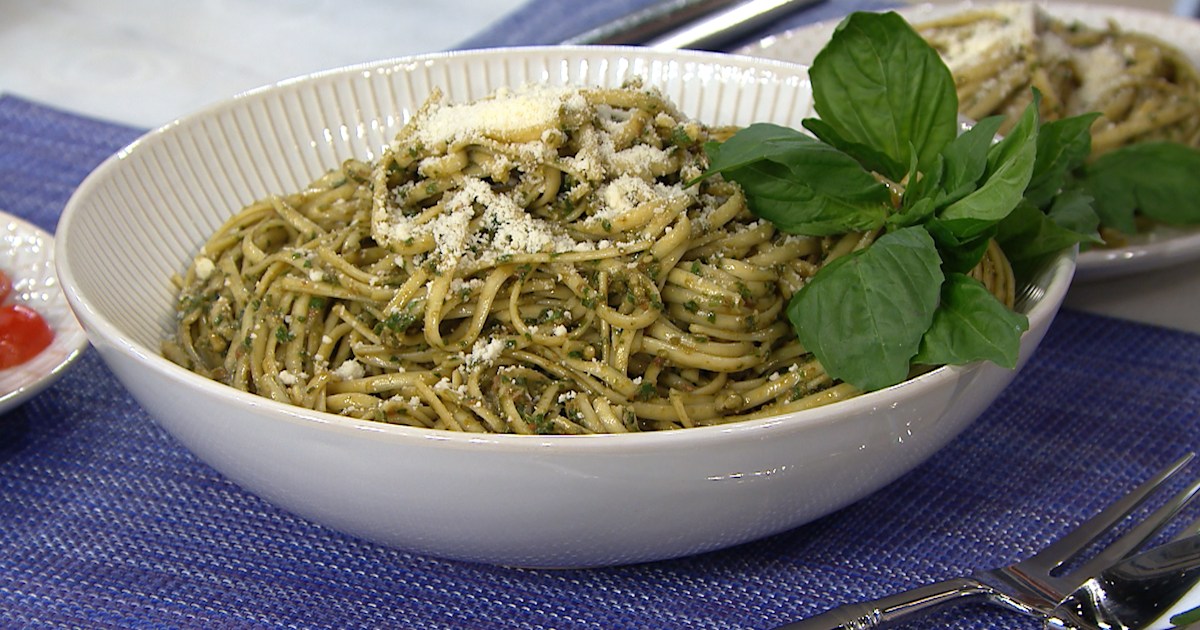 Pasta with Pesto Trepanese Recipe