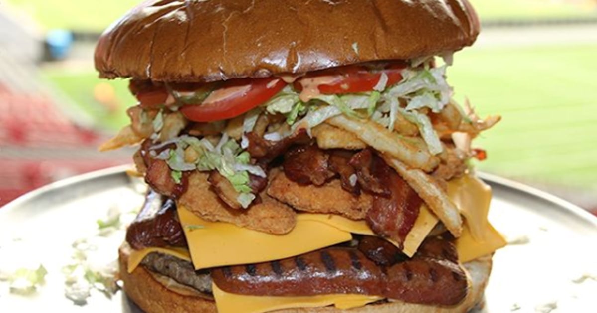 NFL's Arizona Cardinals offering a 7-pound, $75 burger