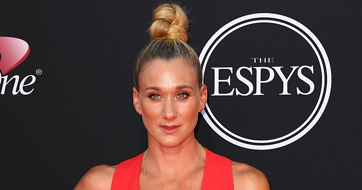 Kerri Walsh Jennings announces new playing partner in bid for 2020 Olympics