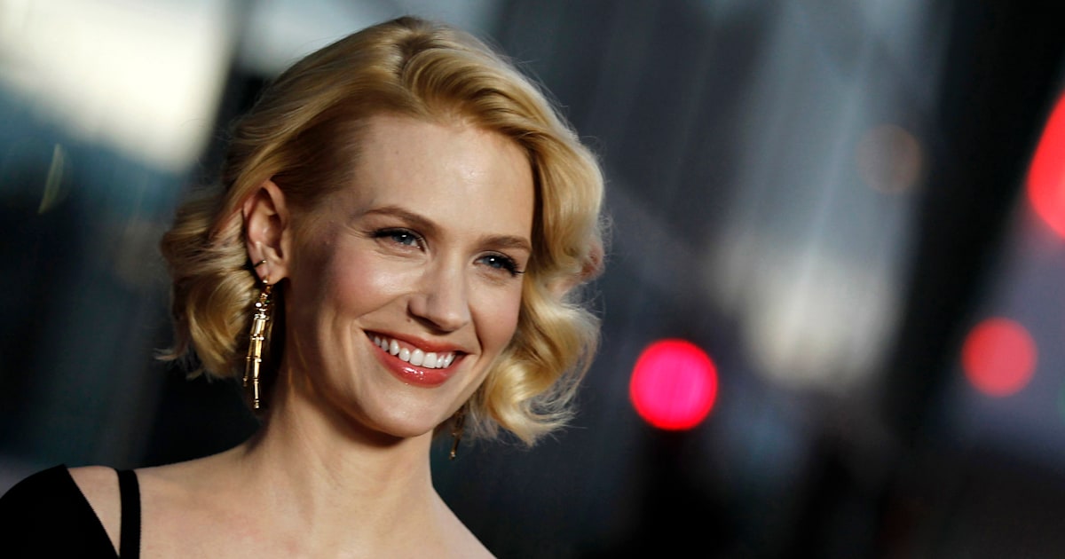 January Jones is pretty in pink hair! See the pic