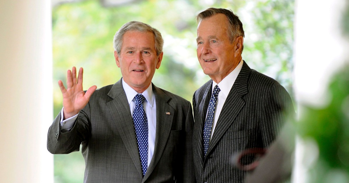 President George H.W. Bush's last moments and words to son George W. Bush