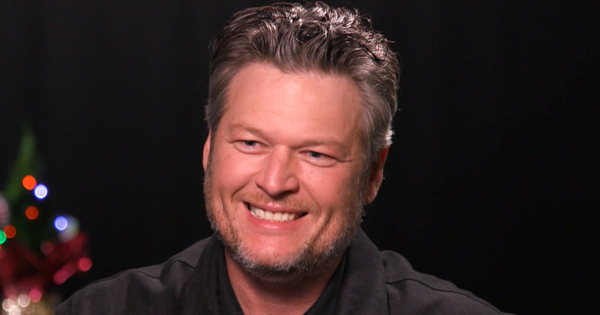 Blake Shelton talks Hallmark movie and romance with Gwen Stefani
