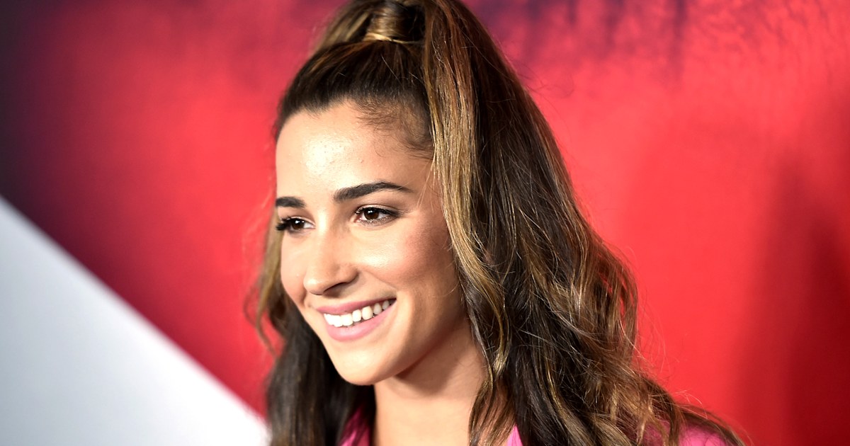Aly Raisman breaks elbow in stairs accident