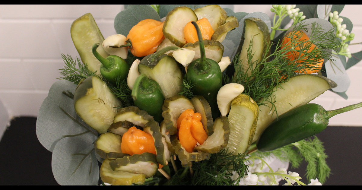 Make a pickle bouquet for Valentine's Day