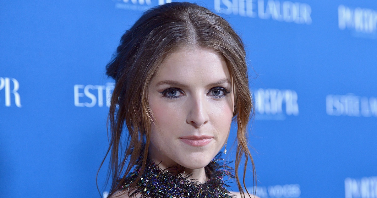 Anna Kendrick thanks doctors after emergency care for kidney stones