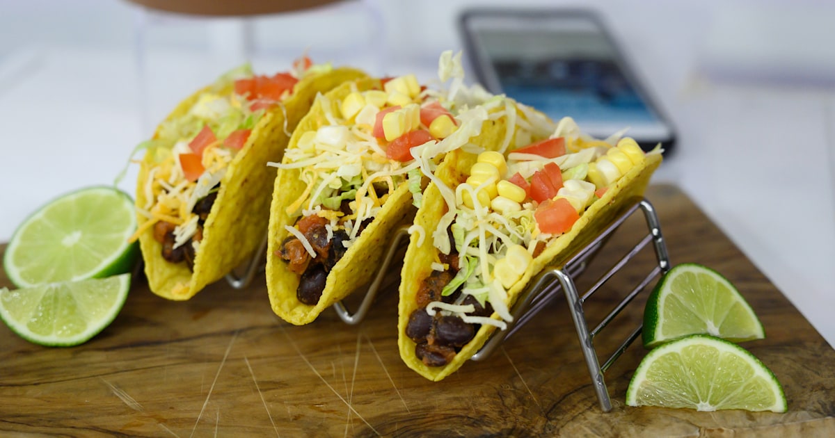 Joy Bauer's Black Bean Tacos recipe