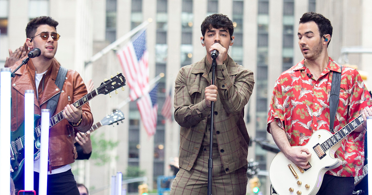 Jonas Brothers are so ‘Cool’ on the TODAY plaza — see them perform