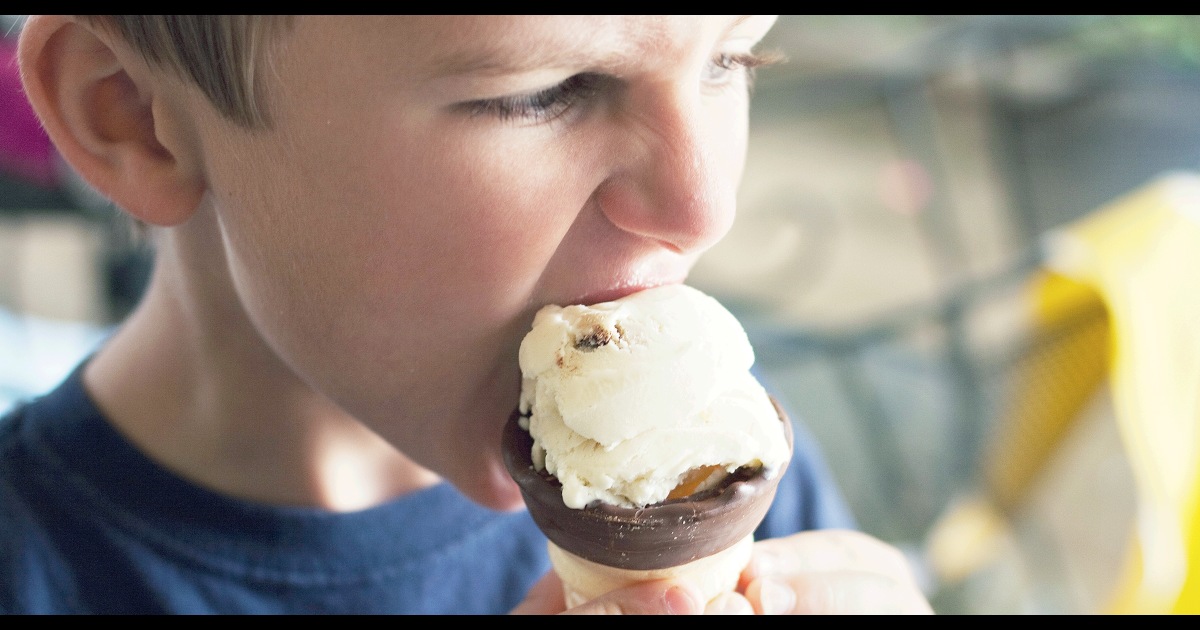 Do you bite or lick your ice cream? Photo sparks debate