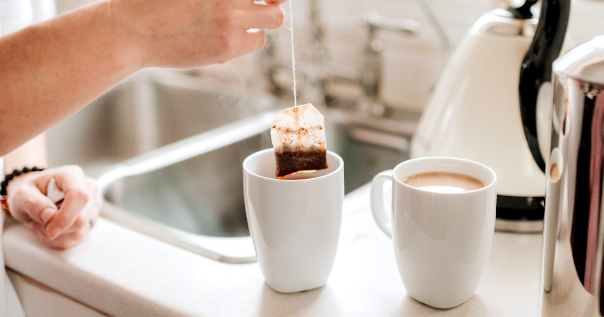 How do you make tea? Steamy debate divides the internet