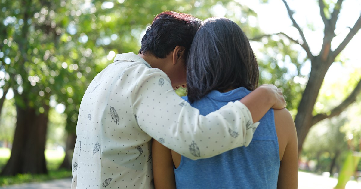 7 rules for parents supporting teens through heartbreak