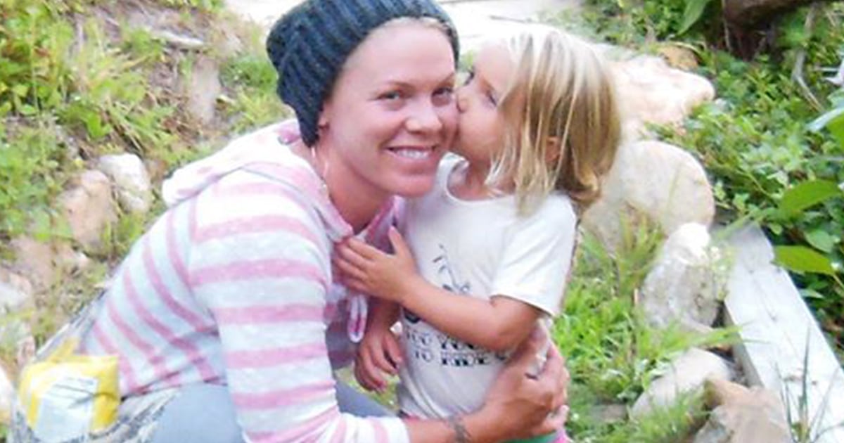 Pink opens up about missing her dad in sentimental post