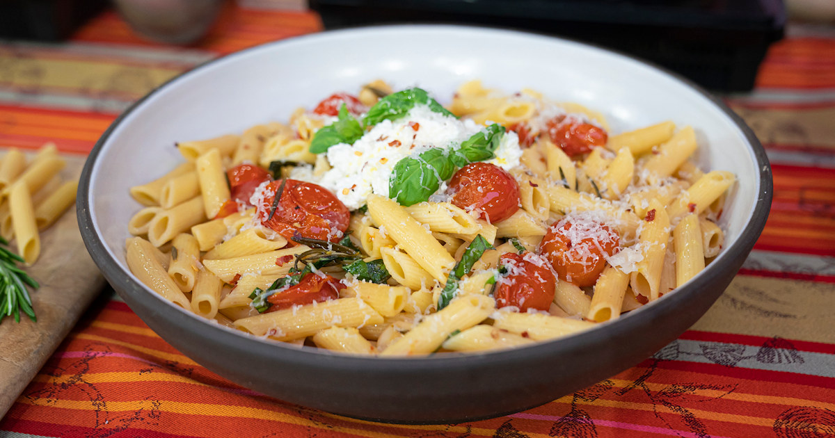 Lidia Bastianich's Penne with Spicy Tomato Sauce and Ricotta