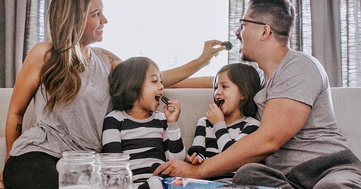 Post a photo eating Oreos for a chance to win $10,000