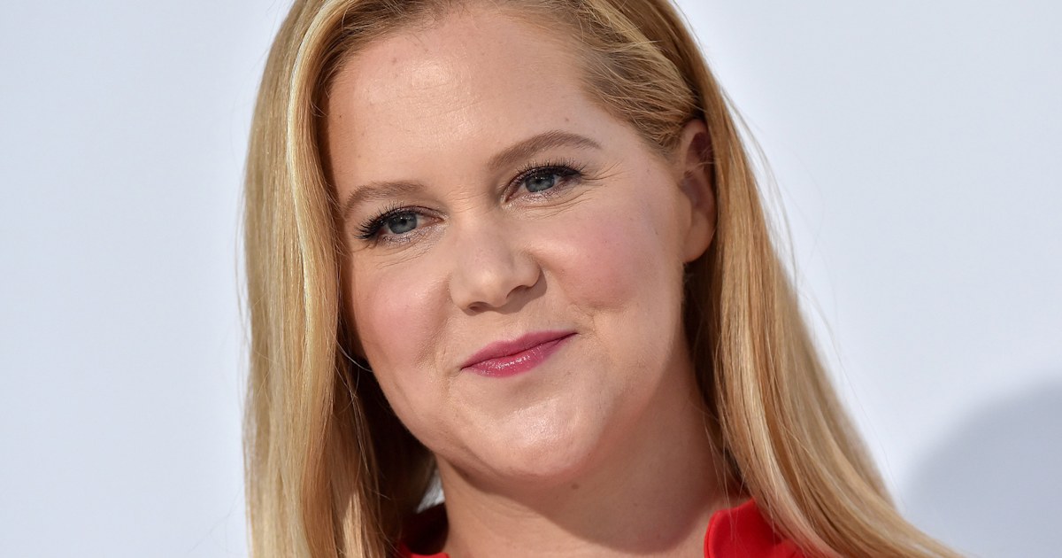 Amy Schumer shares never-before-seen photo from son’s birth