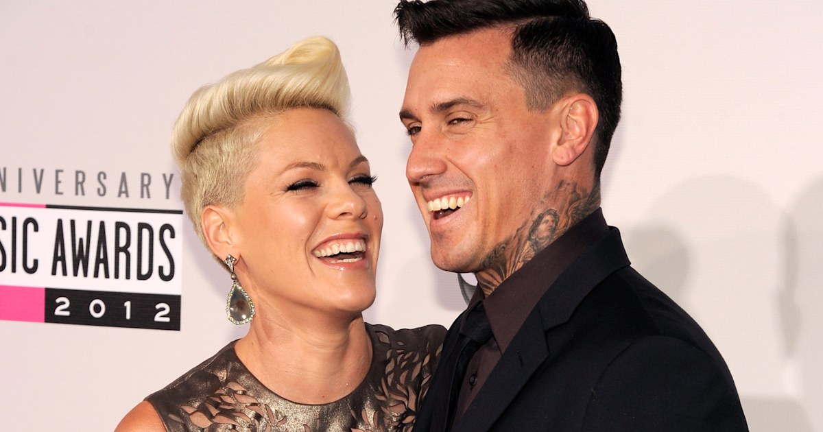 Pink praises couples therapy for long marriage to Carey Hart