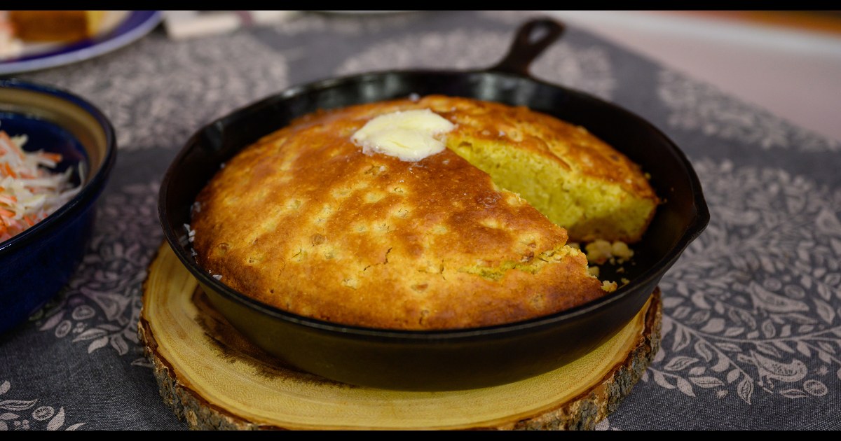 Skillet Cornbread Recipe