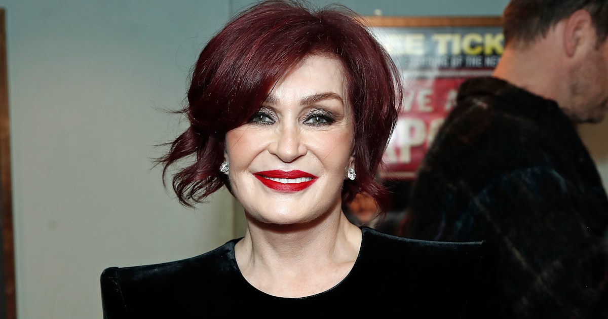 Sharon Osbourne debuts new white hair after 8-hour transformation