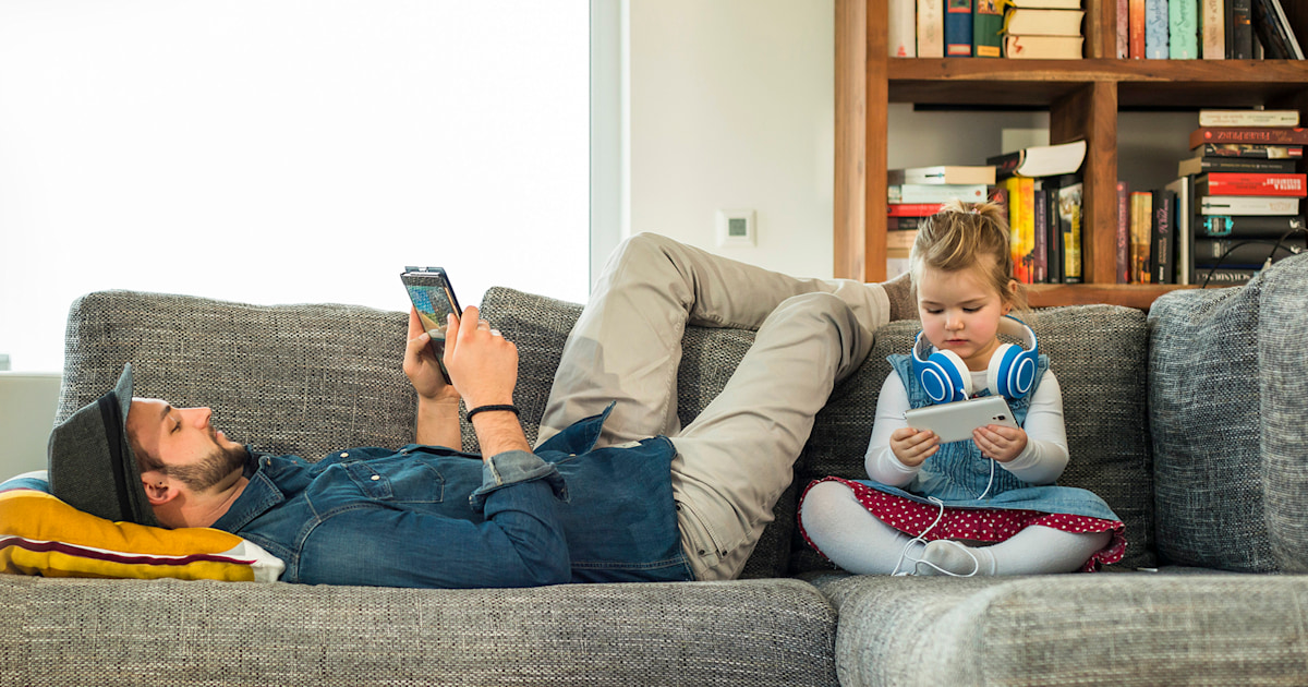 Social distancing: coronavirus social distancing