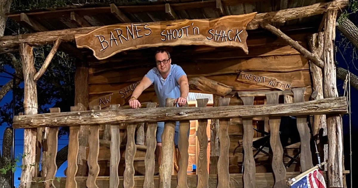 Doctor moves into treehouse to protect family from COVID-19, coronavirus