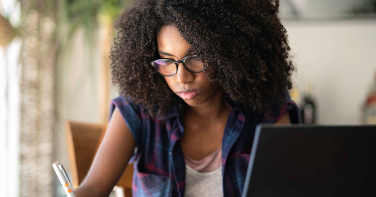 Here's how to teach teenagers to be responsible