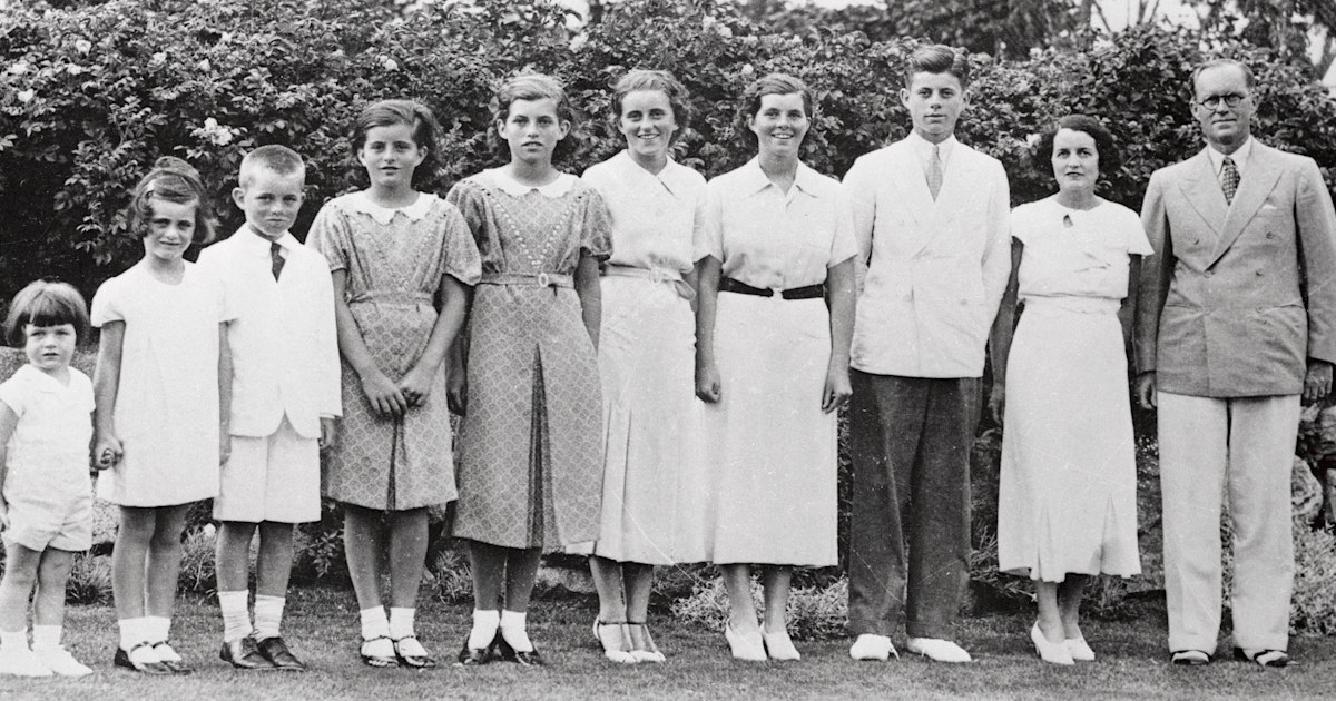 Jean Kennedy Smith, last surviving sibling of President Kennedy, dies at 92