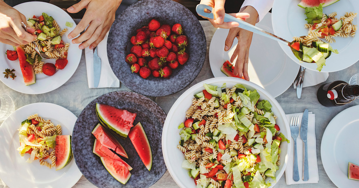 Food poisoning: Tips to avoid food poisoning this summer