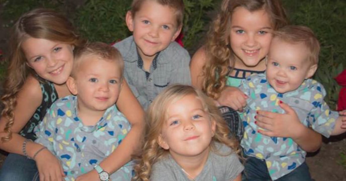 Family of 8 involved in car crash that leaves 2 dead
