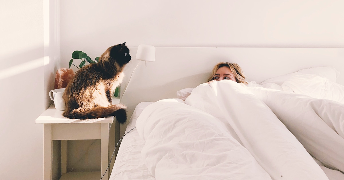 How to train yourself to be an early riser