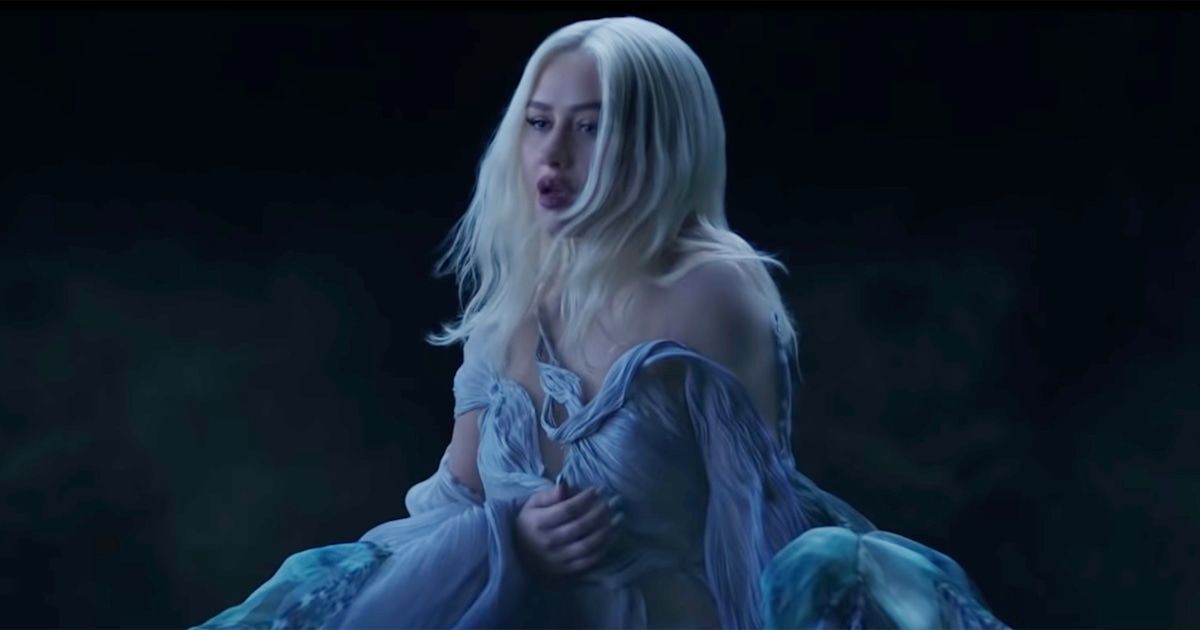 Christina Aguilera releases new 'Reflection' video for 'Mulan'