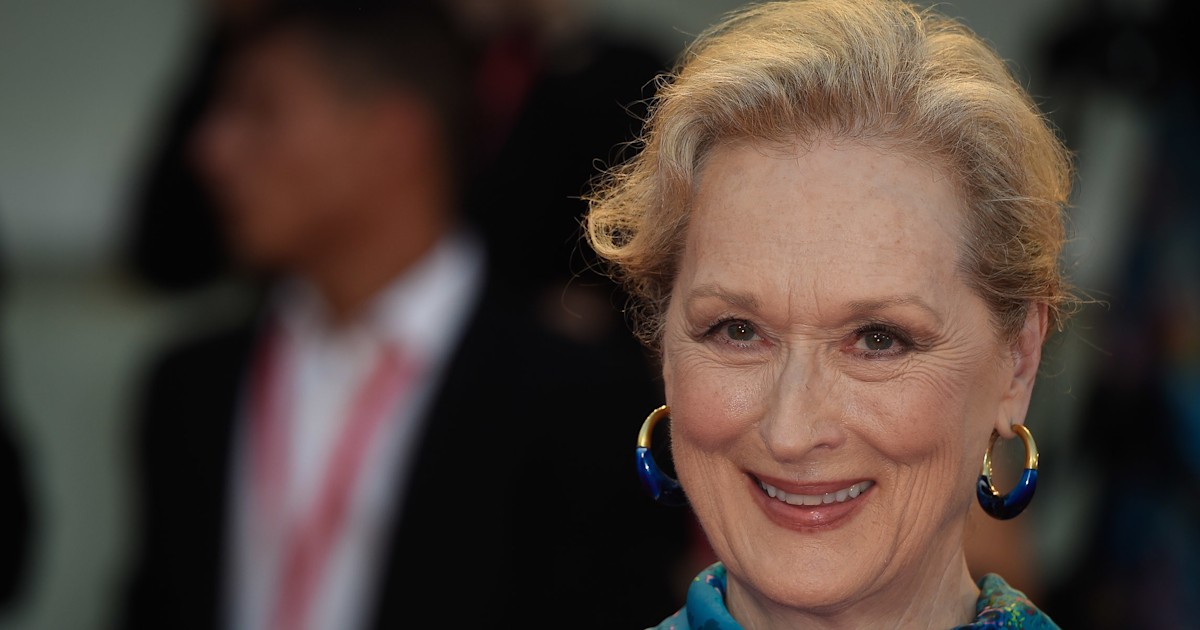 Meryl Streep has bright red hair in sneak peek of Netflix’s ‘The Prom’