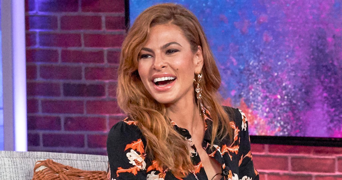 Eva Mendes shares graphic photo of mono-thread cosmetic procedure
