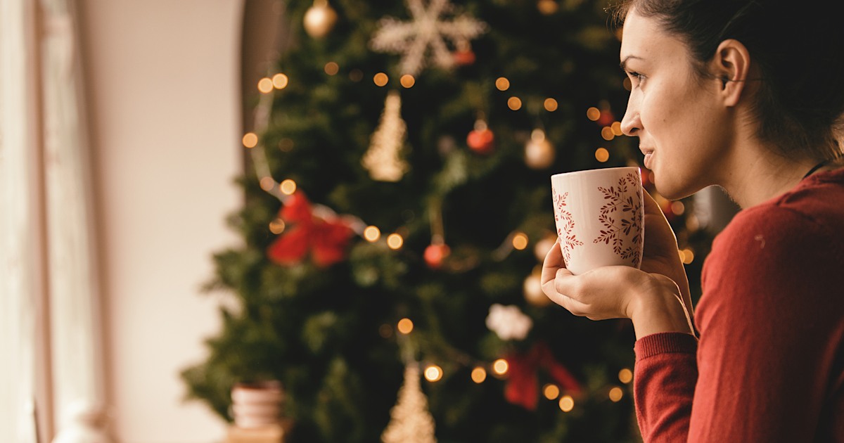 How to be alone for Christmas: Tips on how to be happy alone
