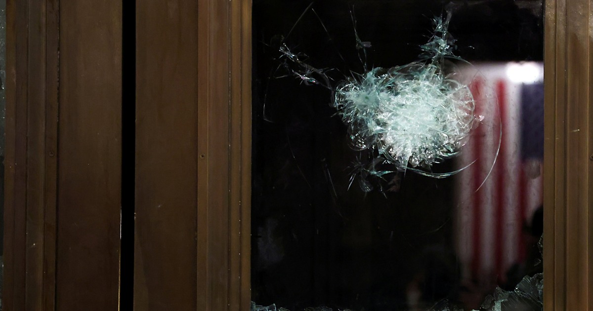 Photos show damage to Capitol following 1st mass breach since War of 1812