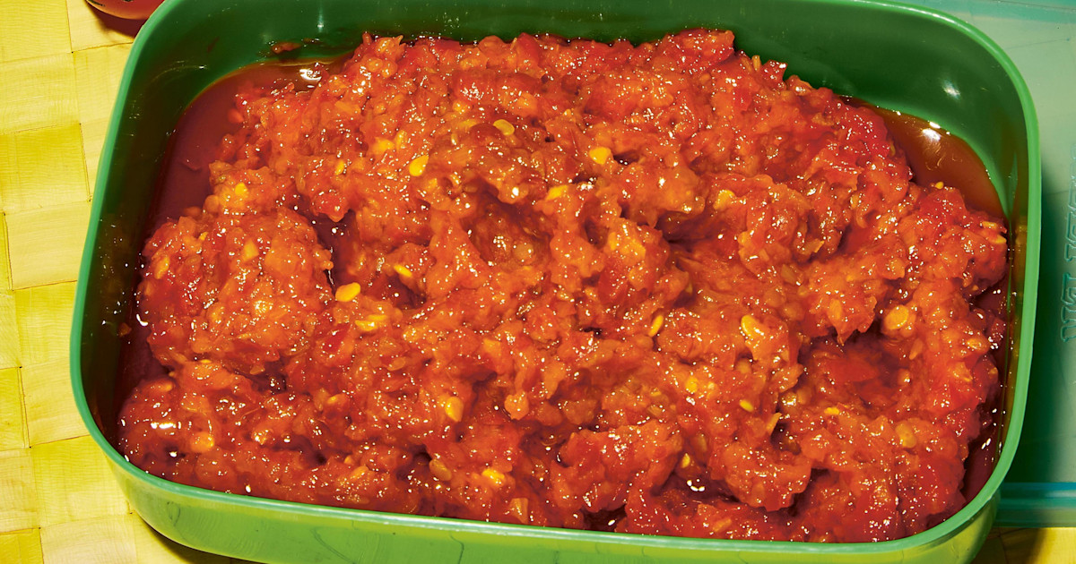 Tomato Sambal (Sambal Tomat) Recipe