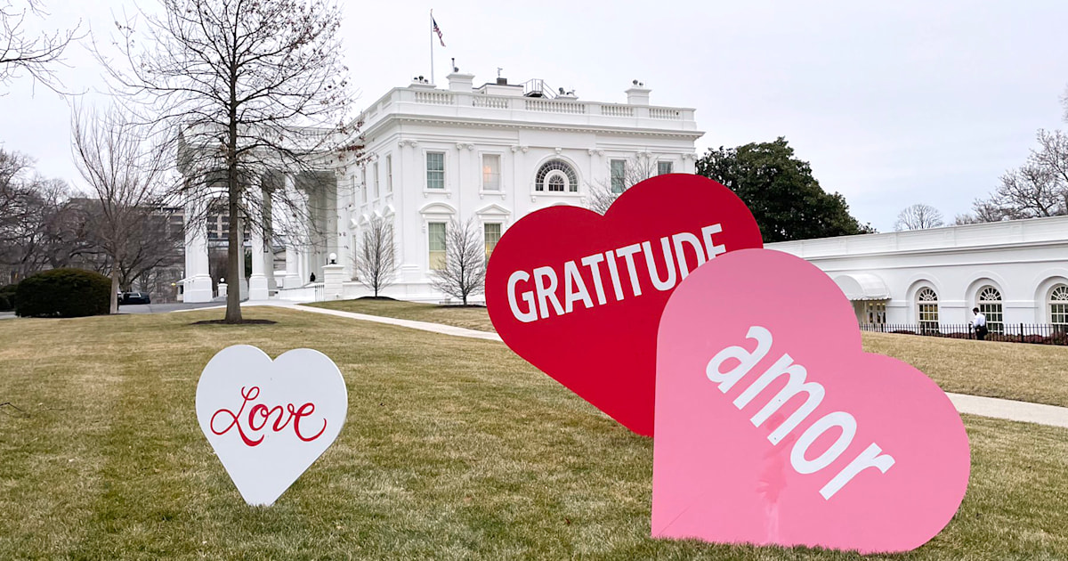Jill Biden puts surprise Valentine's Day messages on White House lawn