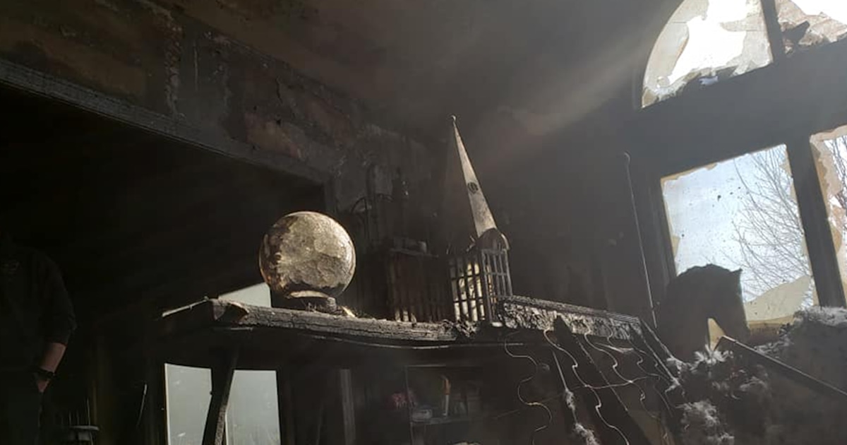 Ornamental crystal ball starts fire in Wisconsin home