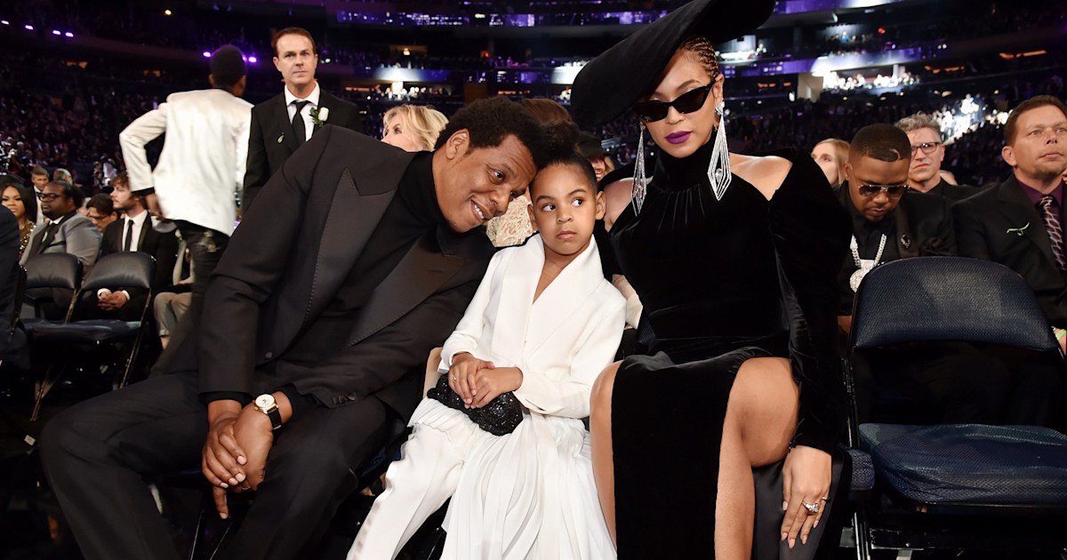 Blue Ivy pays tribute to dad Jay-Z, turns Grammy into a sippy cup