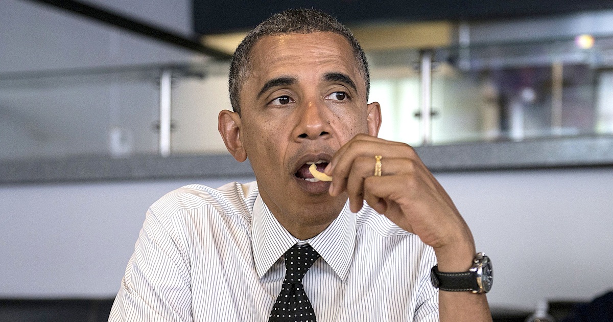 Michelle Obama dishes on the 3 things Barack knows how to cook