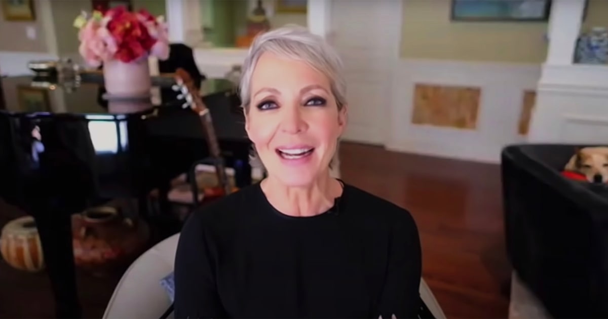 Allison Janney surprised 'Mom' producers with her gray hair