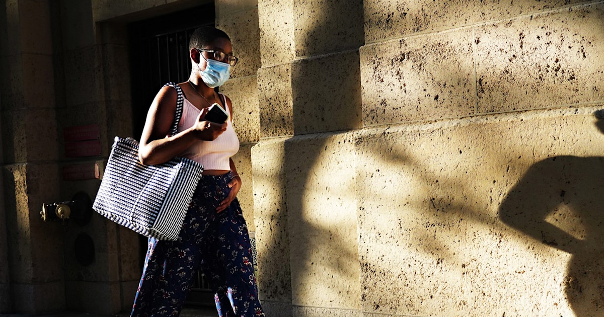 Is it still necessary to wear masks outdoors? CDC 'looking at' revising ...