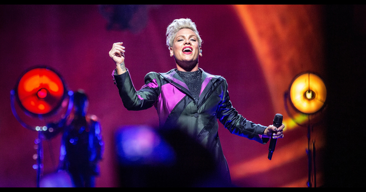 Pink reveals Willow's reaction to success of 'Cover Me In Sunshine'