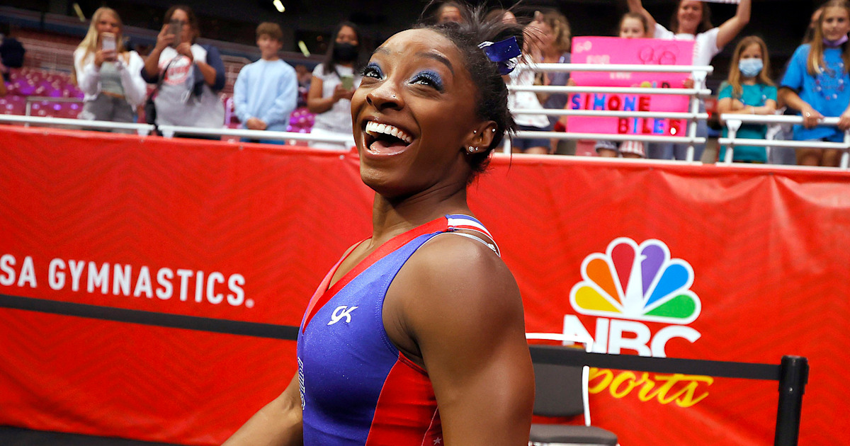 Simone Biles leading after day 1 of U.S. Olympic Gymnastics Trials