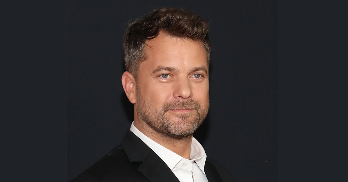 Joshua Jackson opens up about estranged father John Carter