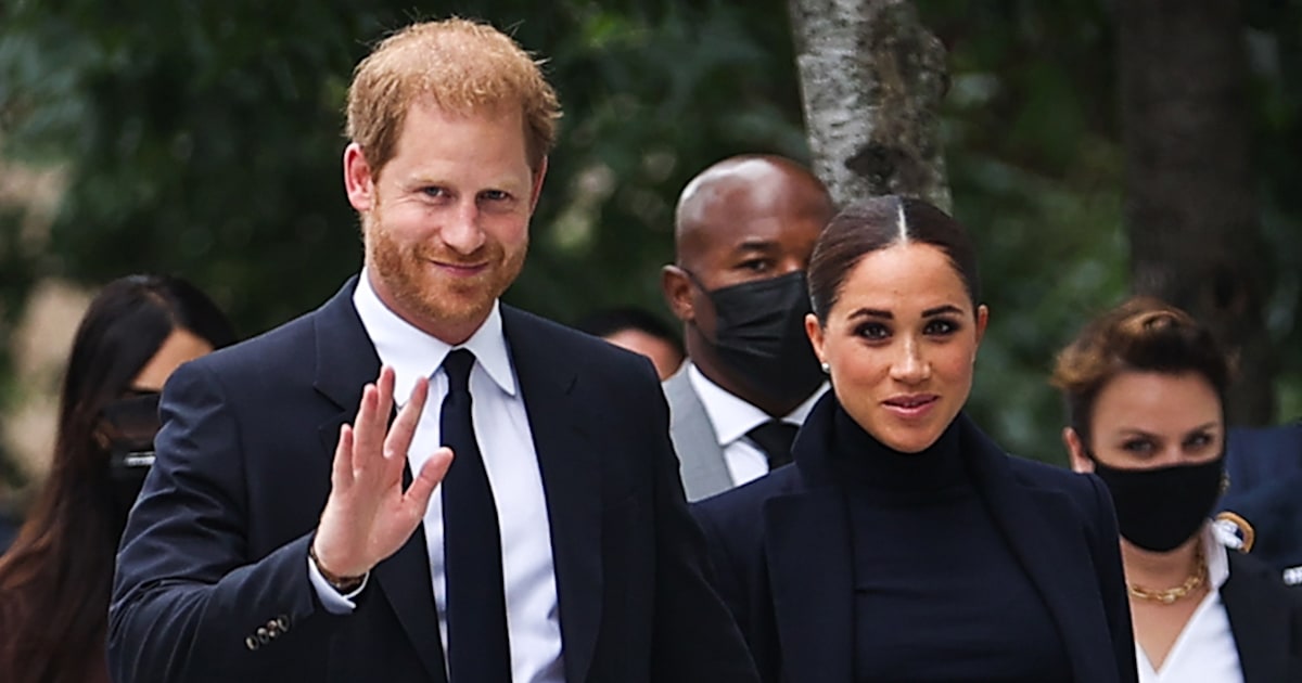Prince Harry, Meghan Markle visit 9/11 memorial in NYC