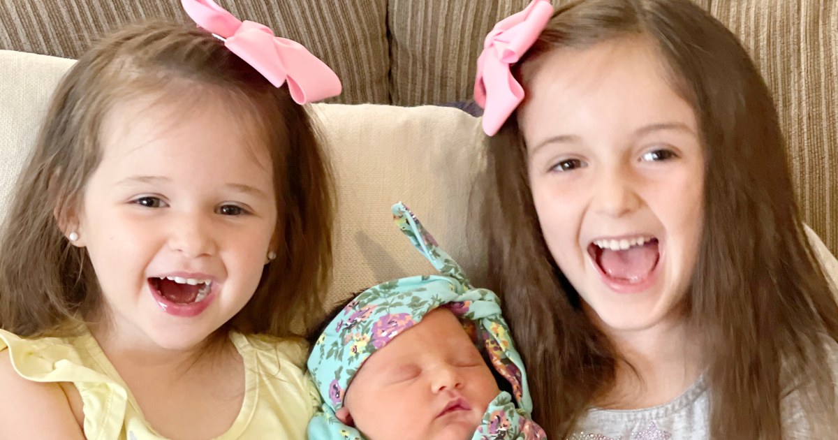 Mom gives birth to 3 girls on same day exactly 3 years apart