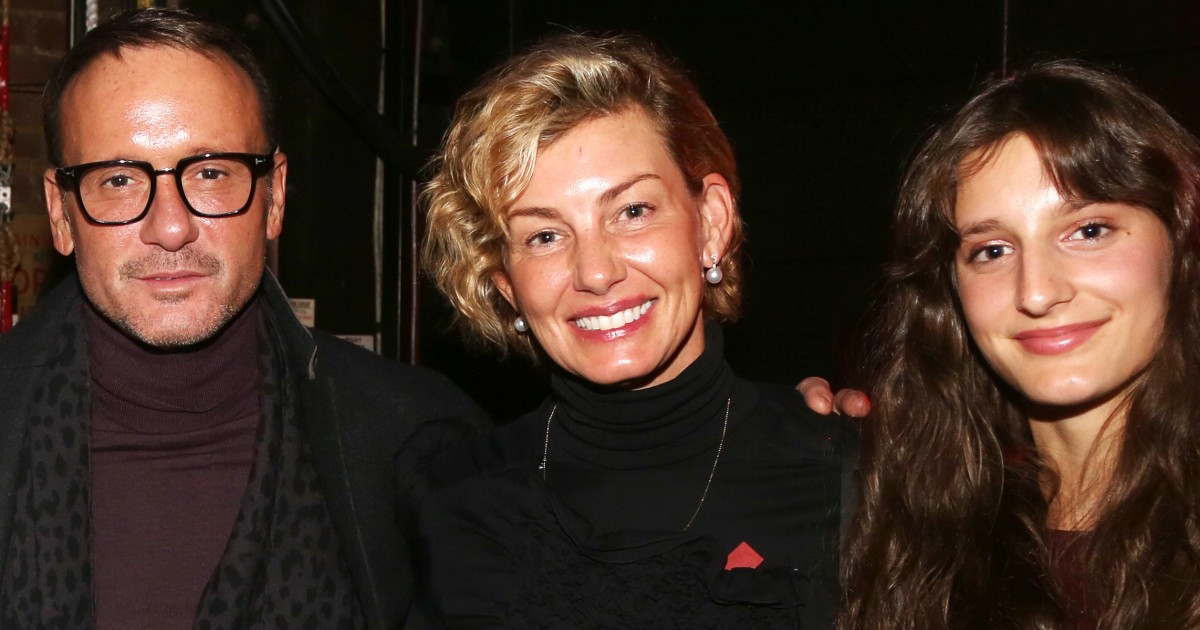 Tim McGraw posts throwback photos for daughter's birthday