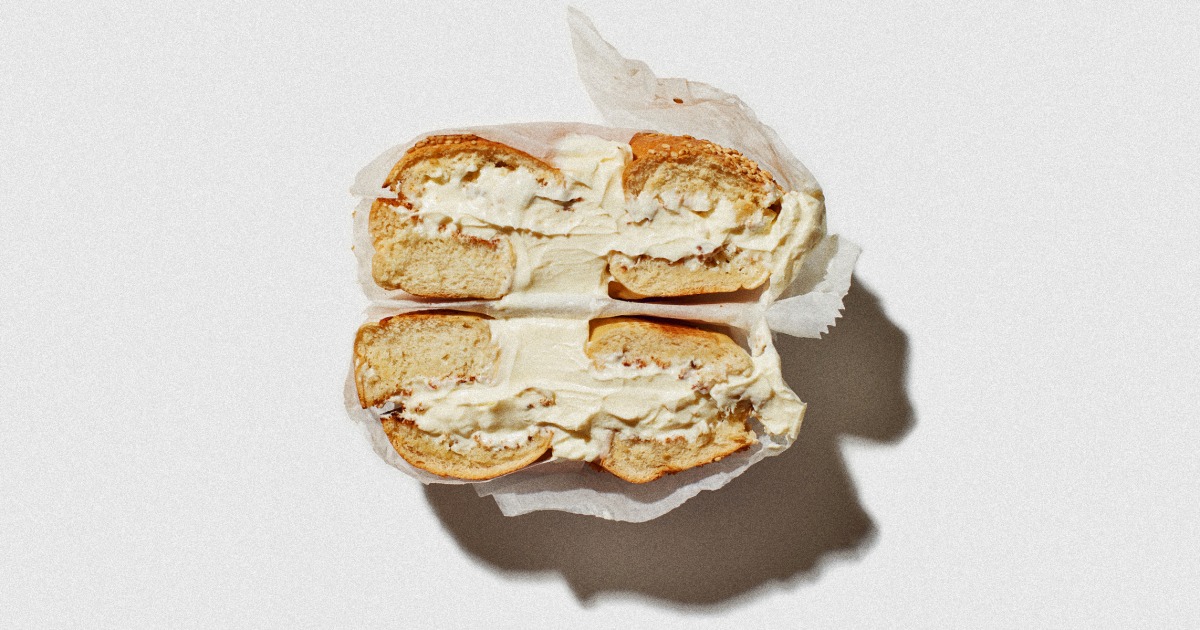 Bagel lovers react to New York's cream cheese shortage